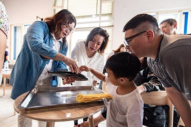 Fun Fish Touching at Qixingtan - What’s Included and What’s Not