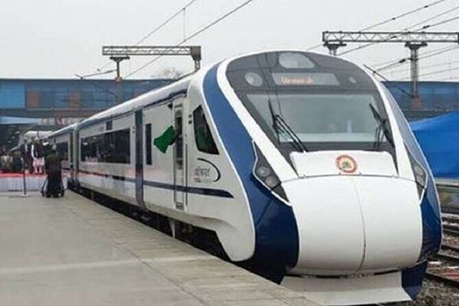 Gatimaan Train Tour, Delhi- Agra - Delhi: With Train Tickets. - The Train Journey: Fast, Reliable, and Convenient