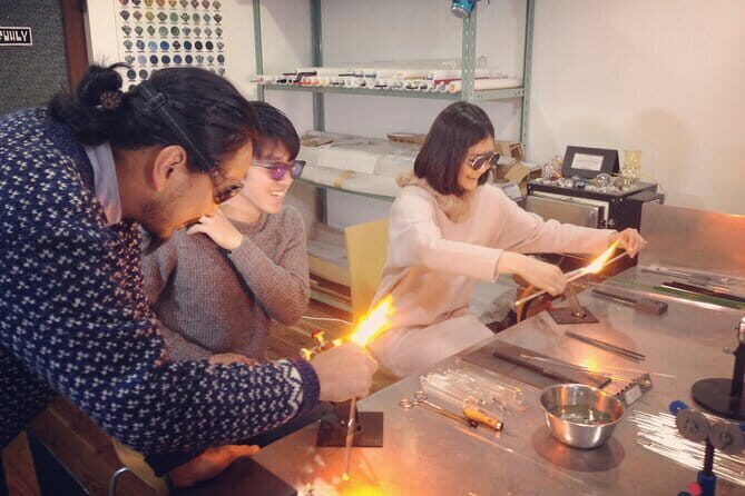 Glass Experience Studio: Craft Your Own Unique Accessories - Detailed Breakdown of the Tour Experience