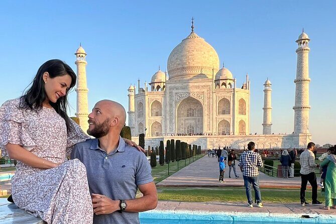 Golden Triangle With Varanasi including Flight Tickets - How Much Is the Value?