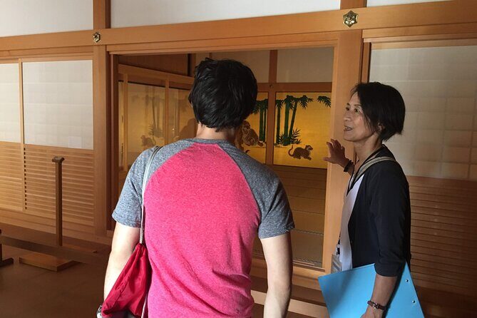 Guided Half-day Tour(AM) to Nagoya Castle & Toyota Commemorative Museum - The Sum Up