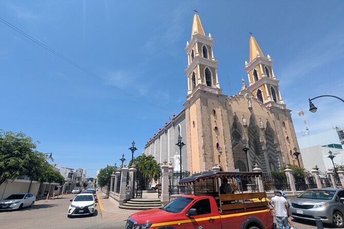 Guided tour of the cathedral and its surroundings - Practical Details and Experience Quality