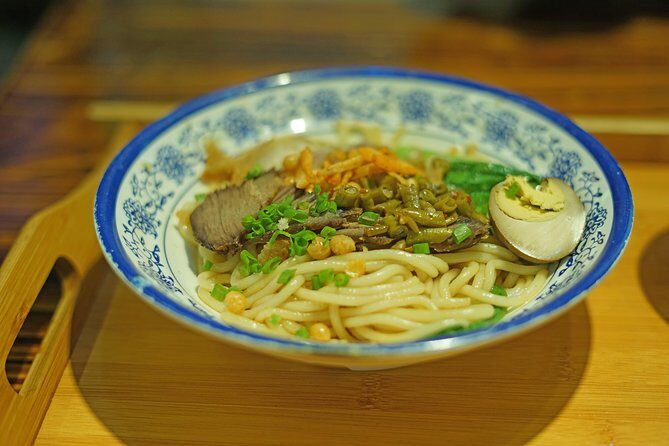 Guilin City Center Walking Group Tour at Night for Three Hours - Key Points