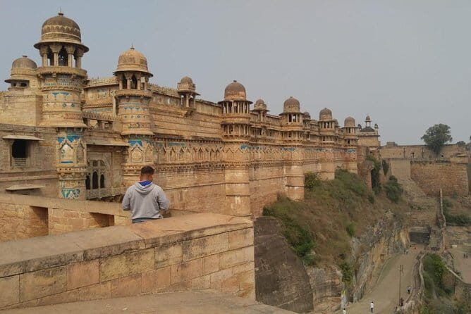 Gwalior Half Day City Tour Private - Temples and Spiritual Stops: Sas-Bahu and Teli Ka Mandir