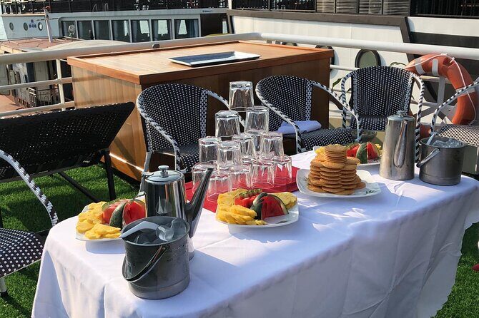 Ha Long Bay 1 Day 6 hour-Cruise with kayaking, Cave visiting & Swimming - Practical Tips for Travelers