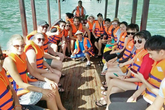 Ha Long Bay 2D1N on a 4-Star Cruise - Who Will Enjoy This Tour Most?