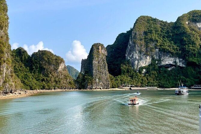 Ha Long Bay Day Cruise From Ha Noi - The Journey to Halong Bay: What to Expect