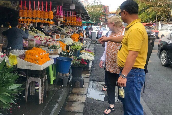 Half Day Chiang Mai City and Culture tour by Electric Tuk Tuk (Private Tour) - The Itinerary in Detail