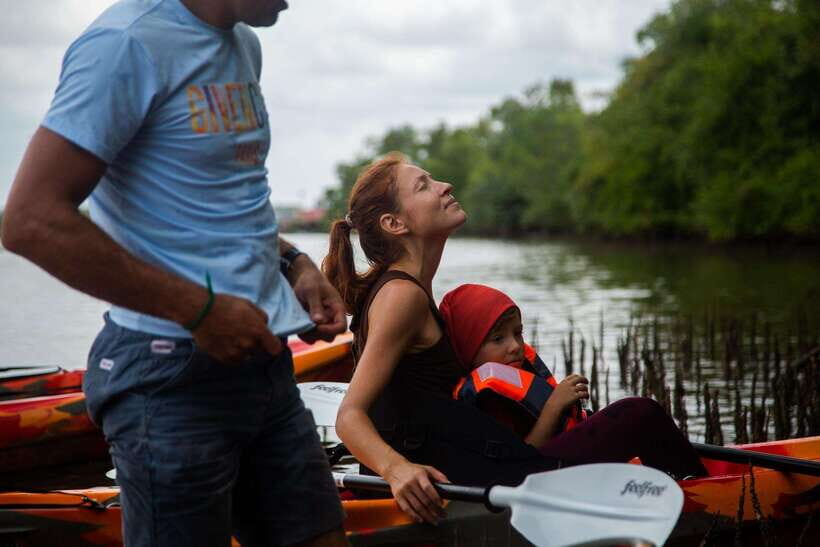 Half Day Kayak Guided Tour to the Green Mangroves Forest - What’s Included and What’s Not