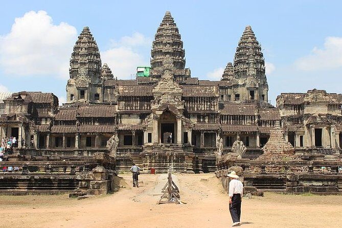 Half Day Private Splendour of Angkor Wat Cultural Tour - Detailed Breakdown of the Itinerary