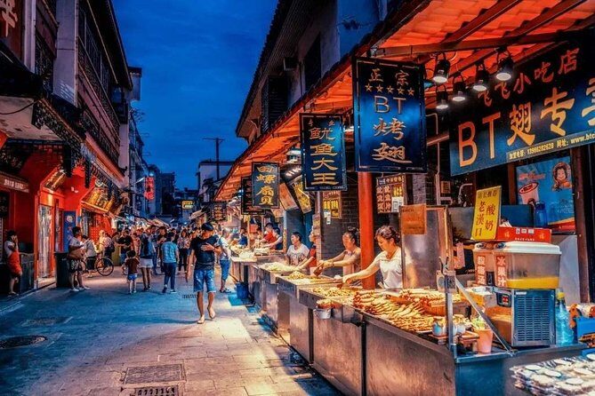 Half day private tour to Yellow crane tower and night market snack food in Wuhan - Authenticity and Traveler Insights