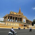 Half-Day Royal Palace, Wat Phnom & Independence Monument Tour - What Makes This Tour Stand Out
