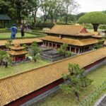 Half Day Shenzhen Splendid China Folk Village Guided Tour - Key Points