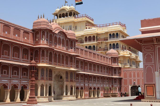 Half day sightseeing tour of Jaipur - Key Points