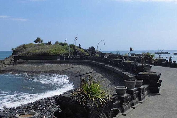 Half-Day Taman Ayun UNESCO and Tanah Lot Temple with private Car - Transportation & Guide Experience