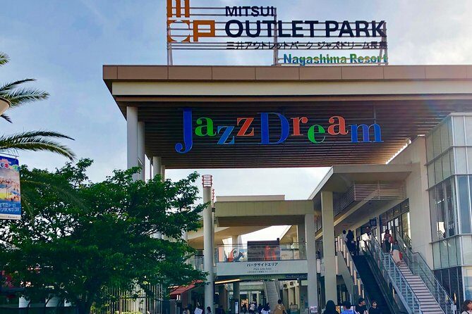 Half-day tour to enjoy Japan's largest illumination and outlet - FAQs