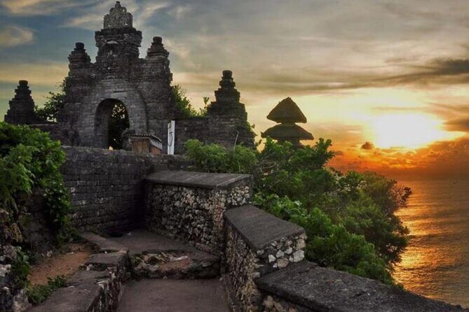 Half Day Tour - Uluwatu temple - Kecak dance - Jimbaran dinner - Transportation, Timing, and Group Size
