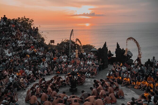 Half Day Uluwatu Sunset with Kecak Dance and Dinner at Jimbaran - Jimbaran Beach: A Romantic Seafood Feast