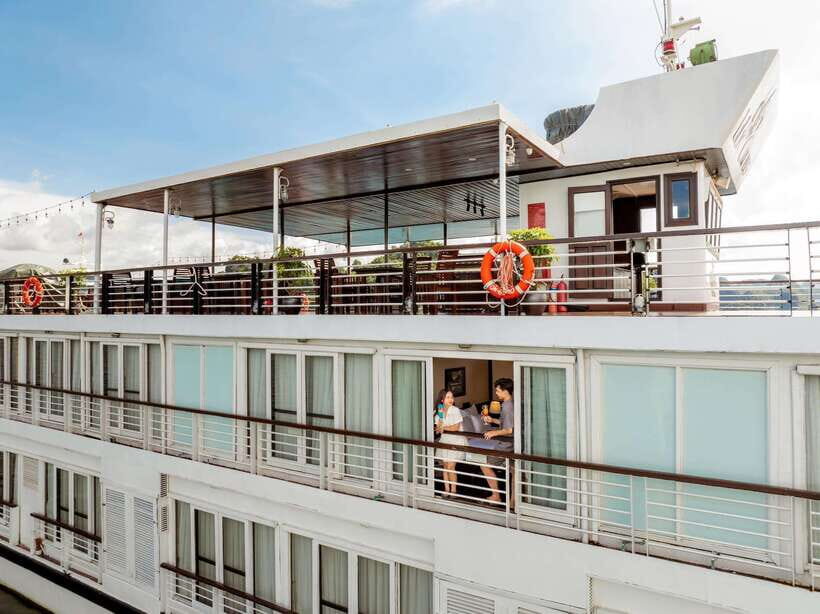 Halong Aquamarine Cruise 5 Star - An In-Depth Look at the Itinerary