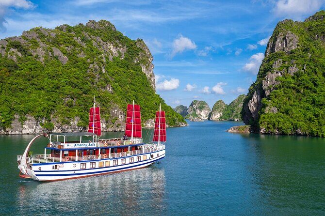 Halong & Bai Tu Long Luxury Day Tour - Fishing village & Kayak - Authentic Experiences on Every Stop