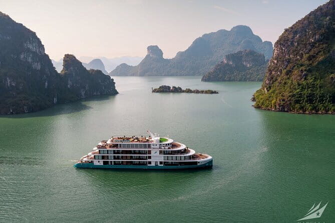 Halong Bay Cruise 2Days 1Night on Capella Cruise 6 Star - Day Two: Exploring Thien Canh Son Cave and Heading Back