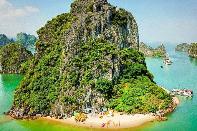 Halong Bay Cruise 3D2N - Kayaking Explorer & Round-trip transfer from Hanoi - Who Is This Tour Best For?