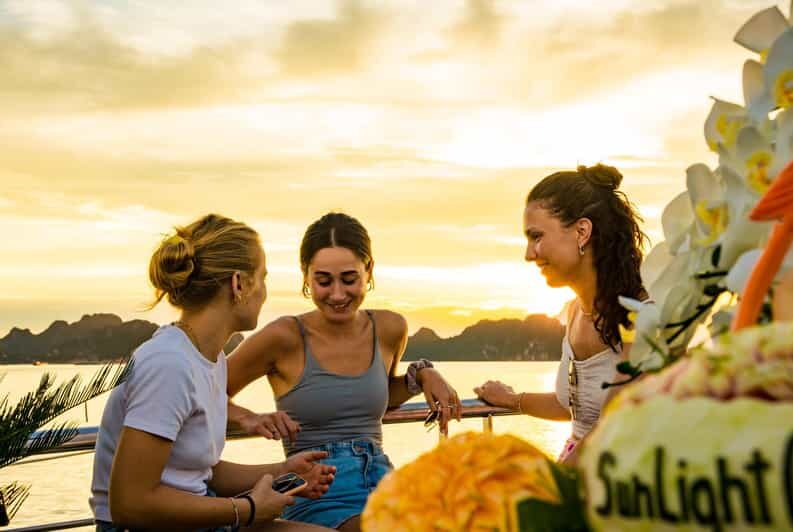 Halong Bay Full Day Tour Deluxe & Small Group, Buffet, Kayak - The Itinerary in Detail: What Makes it Special