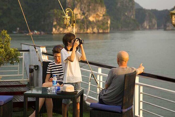 Halong Bay Tours 2 Days 1 Night on 5 Star Cruise (BEST CHOICE) - Day 2: Active Exploration and Cultural Touches