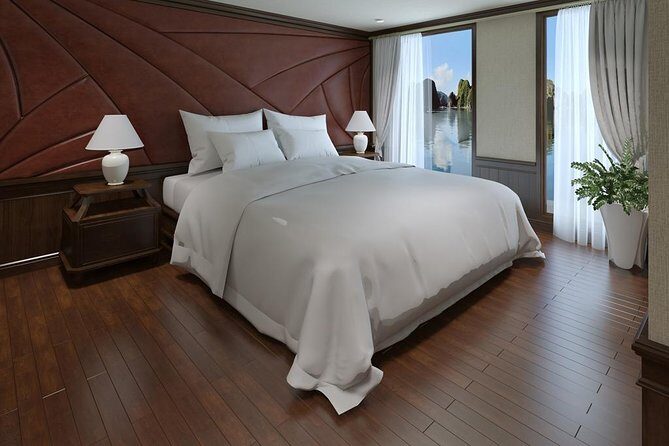 Halong Luxury Cruise 2D/1N: Kayaking, swimming, Surprise cave, Titop island - What the Tours Are Like: Value, Comfort, and Authenticity