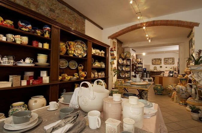 Handmade Tuscan Ceramics Masterclass in Montelupo - Practical Tips for Booking and Participating