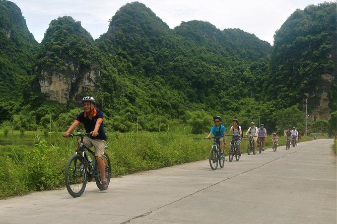 Hang Mua - Hoa Lu - Tam Coc Small Group Tour 8 People a Group - How Does The Tour Fare in Value?