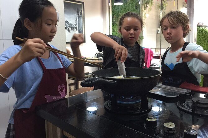 Hanoi Cooking Class and Market Tour in Ancient House - Summary