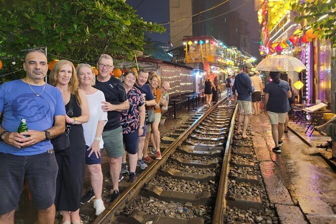 Hanoi Customized Street Food Walk with Train Street Experience - Key Points
