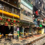 Hanoi: Guided Food Tour with Train Street Visit - Visiting Train Street — The Thrill of the Passing Train