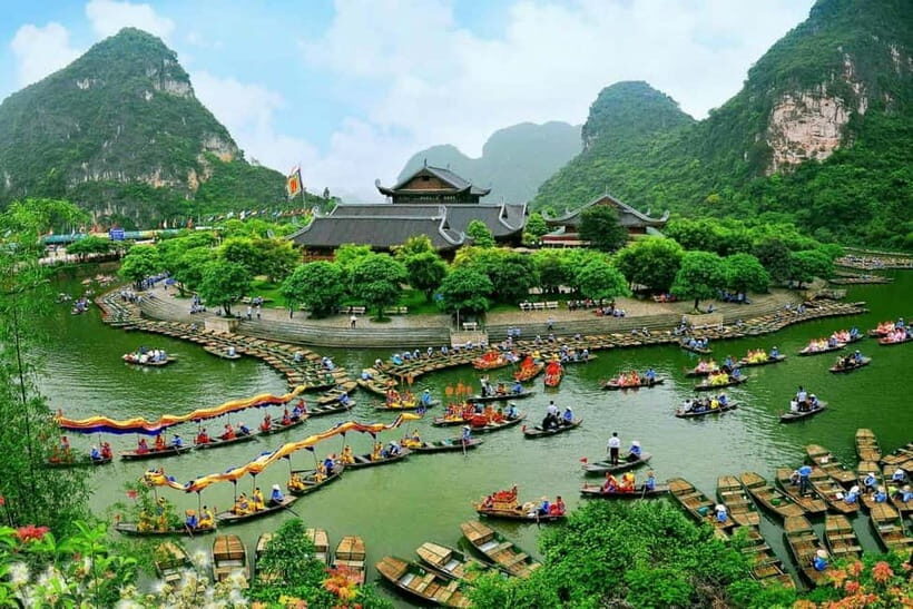 Hanoi: Incense Village & Ninh Binh Hoa Lu Trang An Day Trip - Detailed Review of the Tour