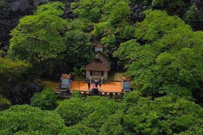 Hanoi: Luxury Day Trip to Bich Dong Pagoda and Trang An Grottoes - Potential Drawbacks