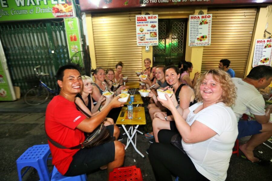Hanoi: Street Food Experience with 5 Food Stops - The Itinerary: What to Expect in Detail