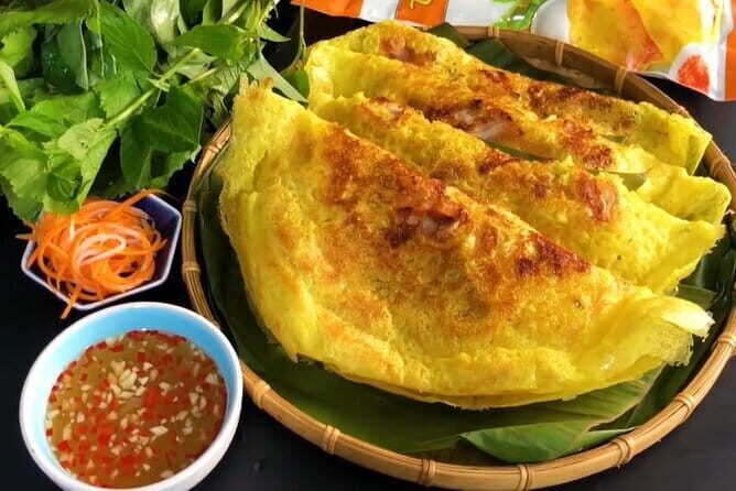 Hanoi Street Food Tour with Small Group - Authentic Experiences Highlighted by Travelers