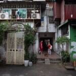 Hanoi Street Photography in a Vintage Community - The Experience: What to Expect