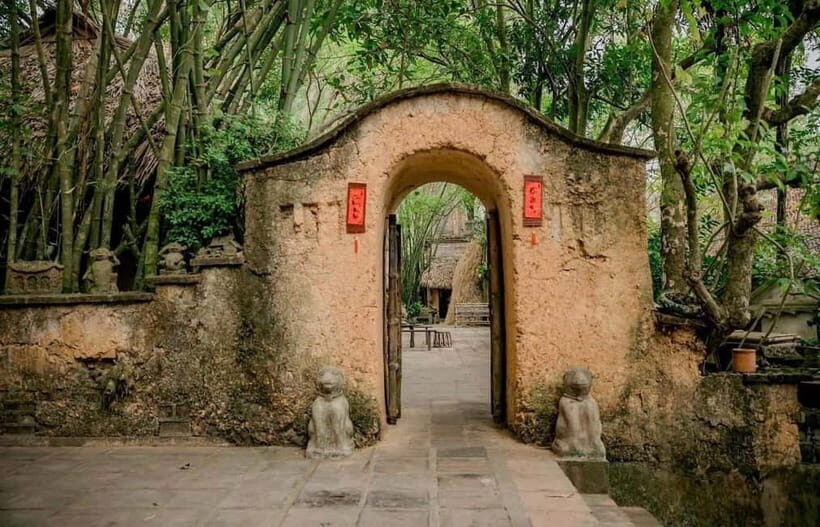 Hanoi: Viet Phu Thanh Chuong Guided Tour with Lunch & Pickup - The Itinerary: What to Expect