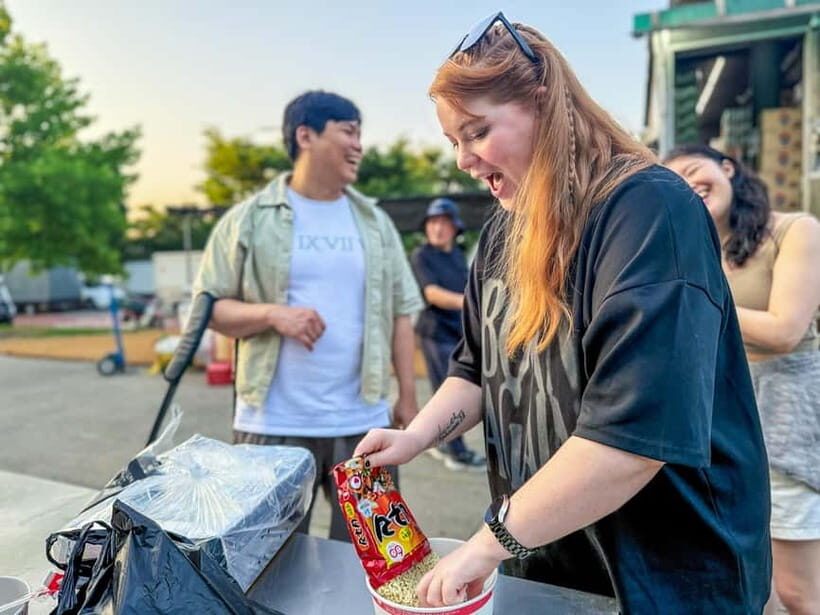 Han's River Picnic in Center of Seoul - The Breakdown of the Tour