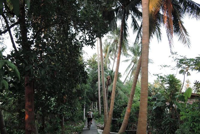 HD-05 Soft adventure ride around Bangwa - What to Expect and Practical Tips