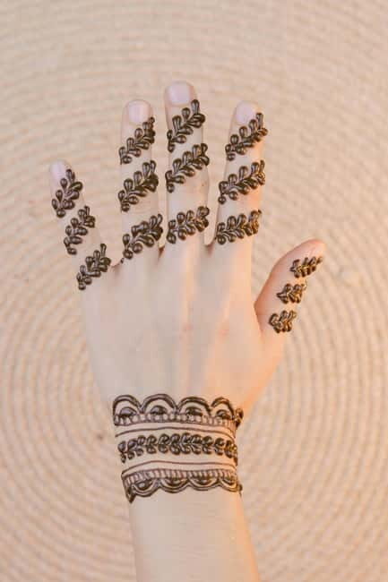 Henna on hands in Jaipur - Why We Think It’s Worth Considering