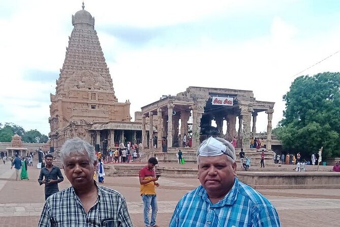 Heritage Trail: Thanjore & Velankanni Excursion From Trichy - Exploring the Brihadeeswarar Temple: A Marvel of Dravidian Architecture