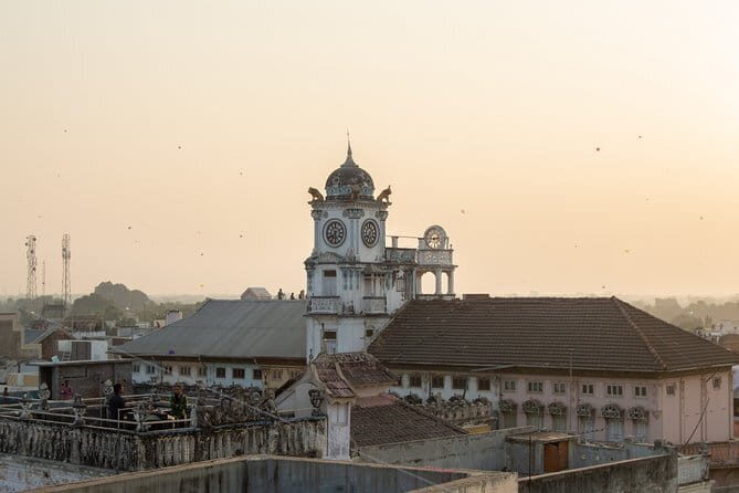 Highlights of Vadodara (Guided Half Day City Sightseeing Tour by Car) - What’s Not Included and What to Expect