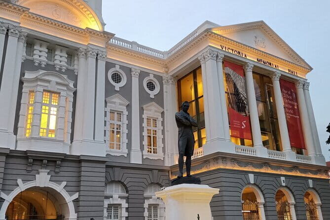 Historic Buildings Stroll - The Sum Up