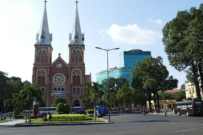 Ho Chi Minh City: Must-See Attraction Walking Tour (Private Tour) - What Makes This Tour Stand Out?