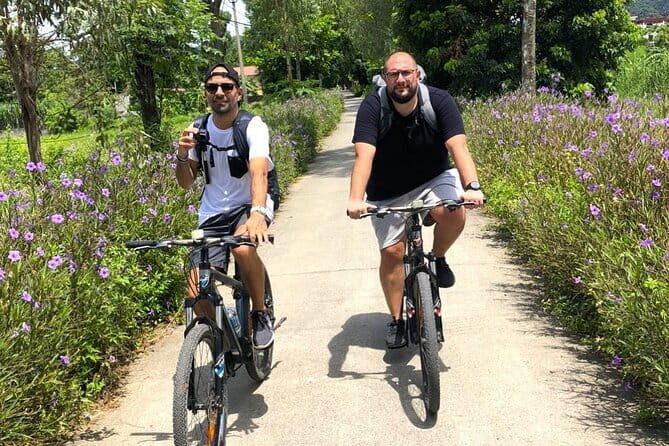 Hoa Lu, Tam Coc, Mua Caves: Small Group Tour visit Local House - The Sum Up