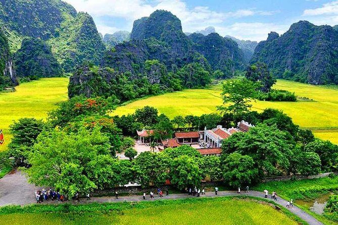 Hoa Lu - Trang An - Mua Cave- 1 Day Trip from Hanoi By Limousine and Small Group - Biking and Tasting in Trang An
