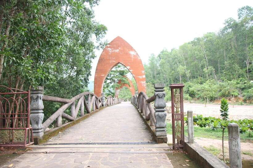 Hoi An: My Son Sanctuary with River Boat Trip - The Traditional Cham Dance Show